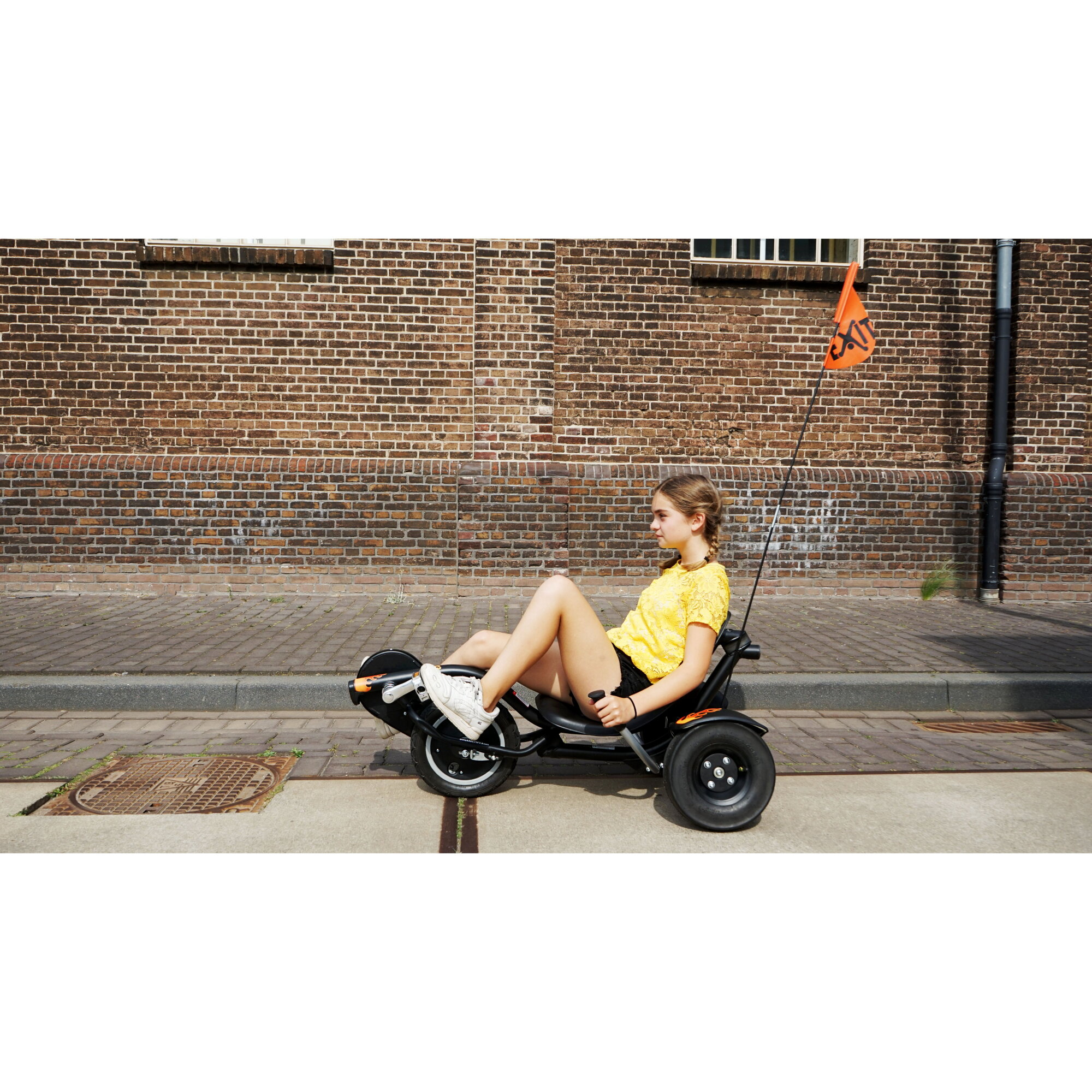 EXIT Rocker Fire triker | EXIT Toys